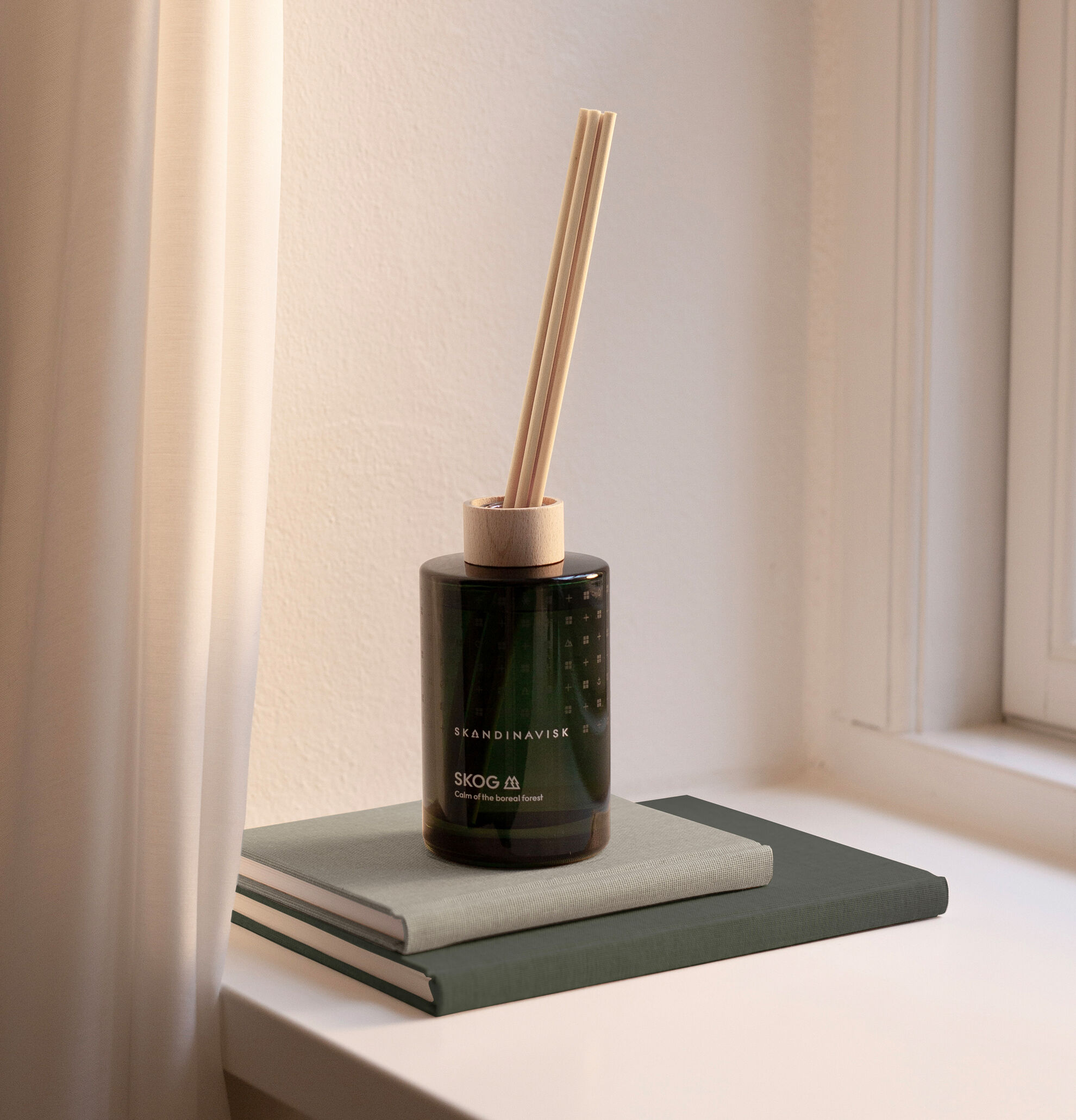 Shop SKOG 200ml Scent Diffuser and leave a lighter footprint | Skandinavisk | B Corp certified ...