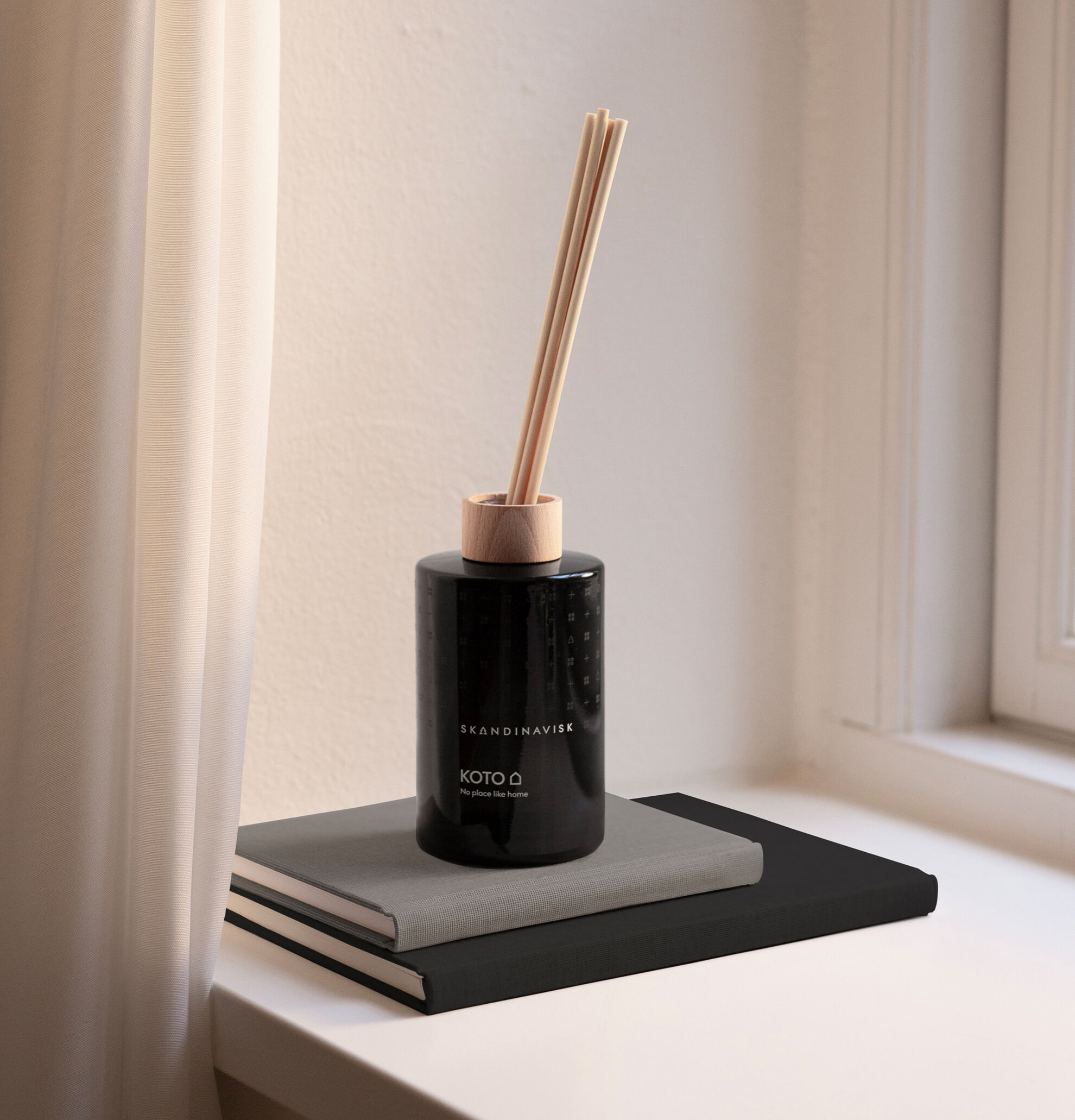 Shop KOTO 200ml Scent Diffuser and leave a lighter footprint | Skandinavisk | B Corp certified ...