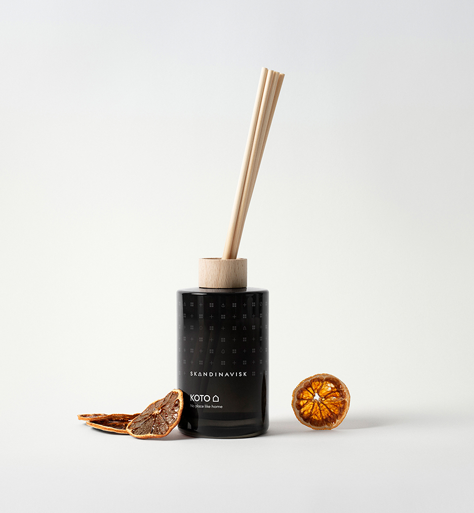 Shop Scent diffuser, designed to leave a lighter footprint | Skandinavisk